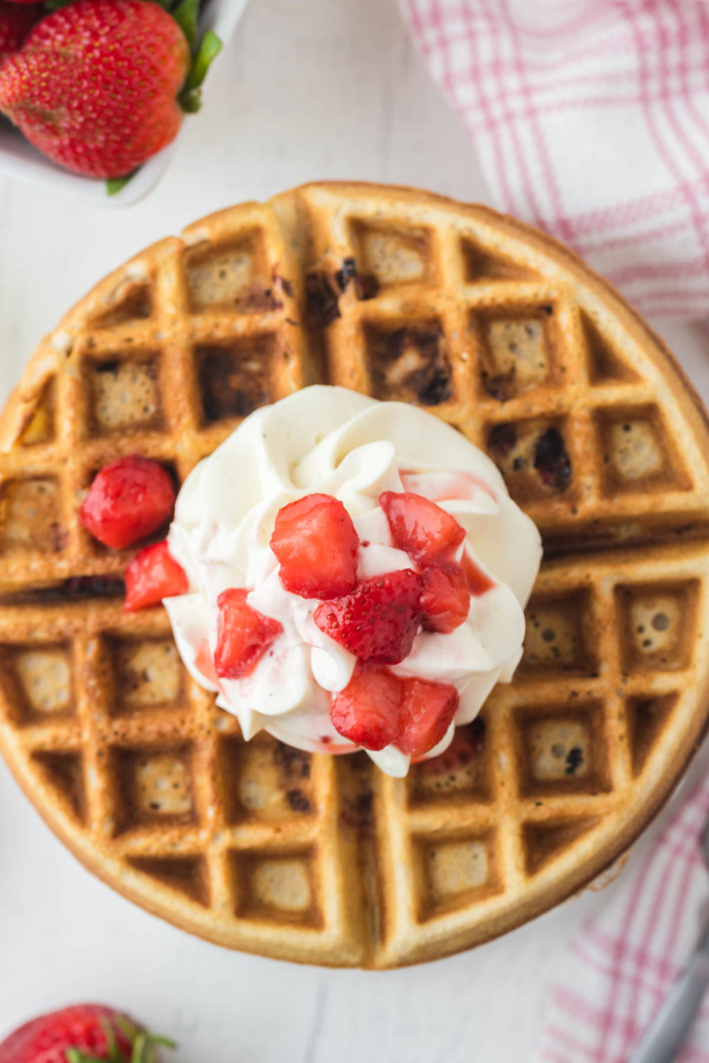 Easy Strawberry Waffles Recipe With Frozen Strawberries - Flour on My ...